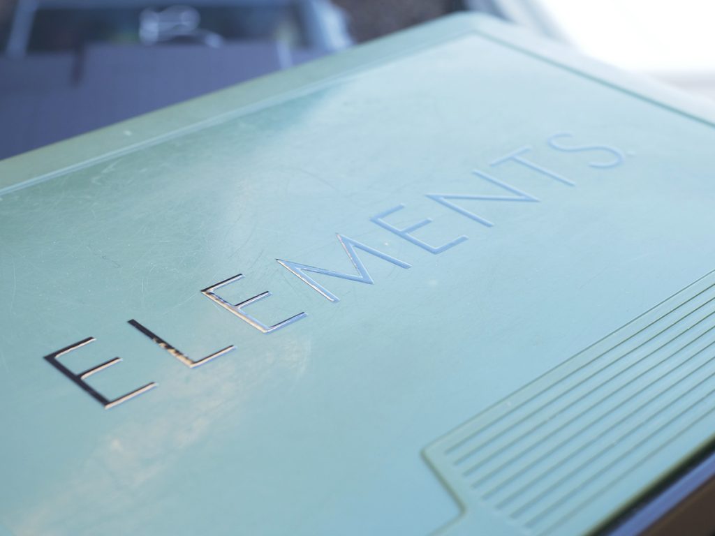 LOGO STICKER – ELEMENTS®